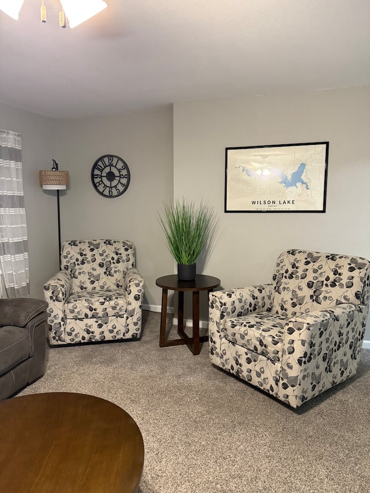 Small-town Charm, Minutes From Wilson Lake! - Wilson Lake, KS