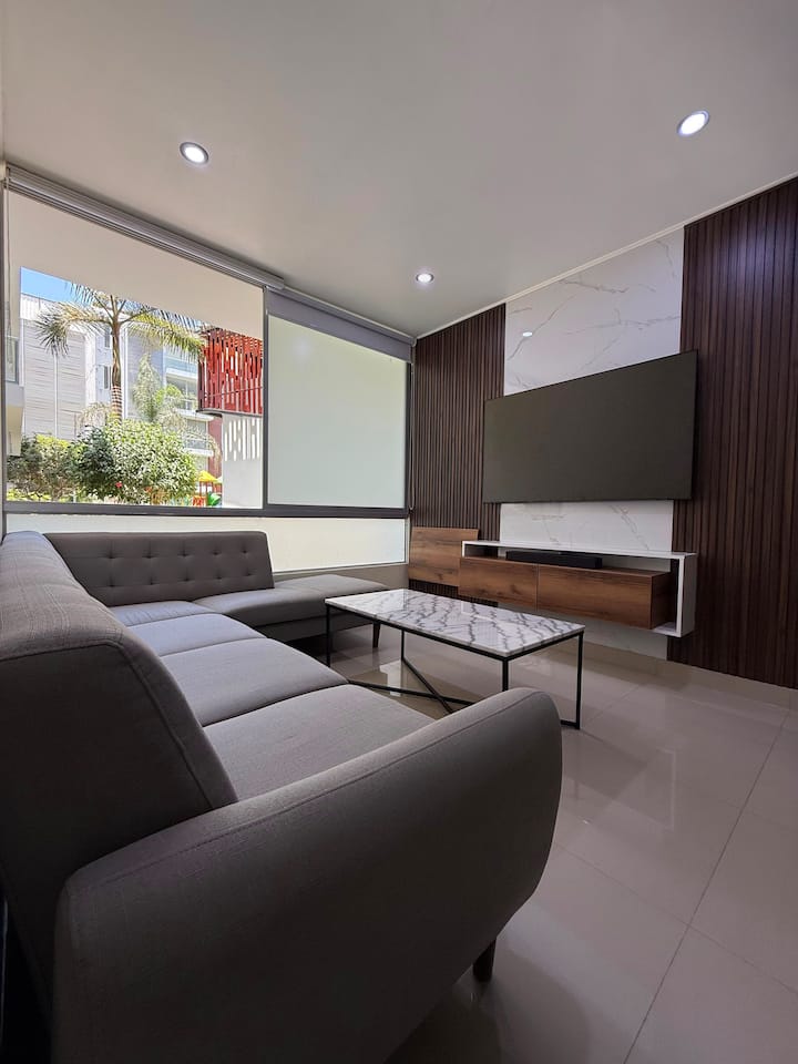 4br | Ground Floor | Park & Pool View - Piura