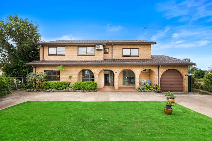Spacious 6br Carlingford House For Family - Parramatta