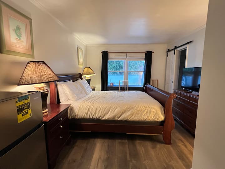Cozy Unit In Glenolden Nearby Philly & Airport - Chester, PA