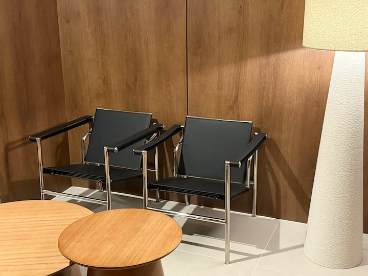 [신규 오픈] 자쿠지 숙소/스위트/힐링/부산역 10분거리/4인 가능/무료주차 - Busan