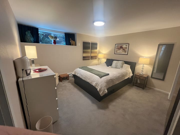 Mi Private Retreat - Bellevue, WA