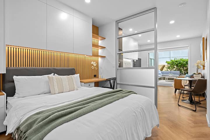 Brand New Reno Studio Poolside - Gion
