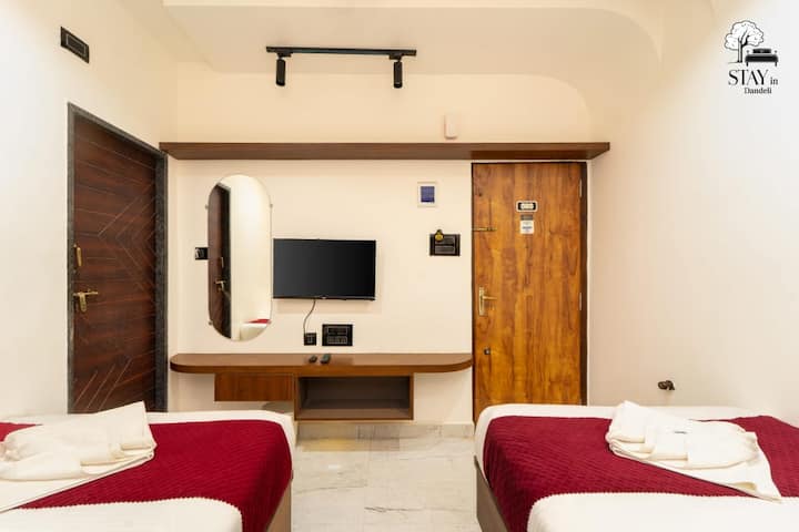 Twin Bed Premium Ac Room | Stay Inn Dandeli - Dandeli