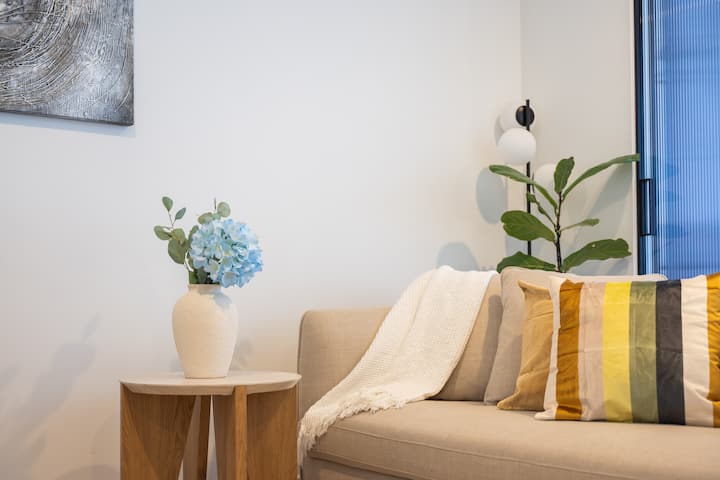 Comfort City View Apartment Central Adelaide - Adelaide