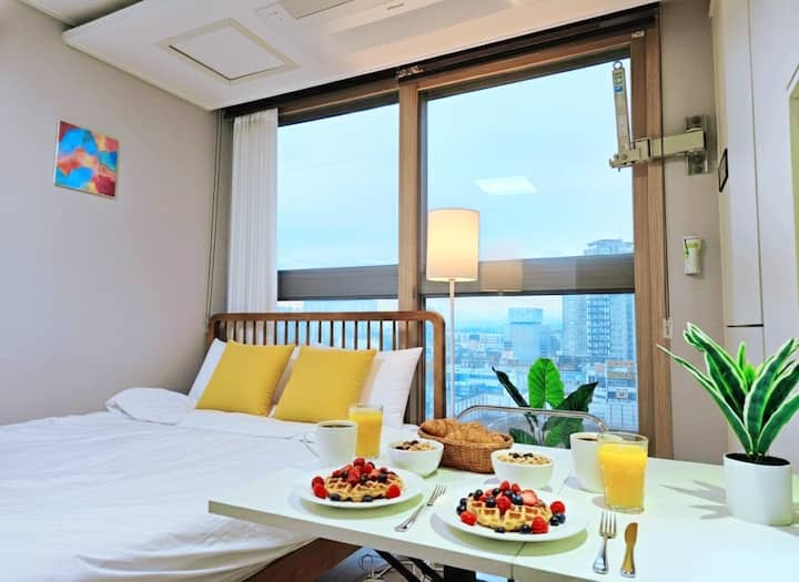 평택역/707/2인 장기숙박/교통 편리/풀옵션레지던스/평택터미널/전통시장/주차불가 - Pyeongtaek-si