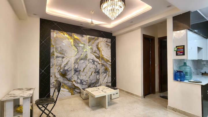 Independent Eco Stay By Nushnest - Noida