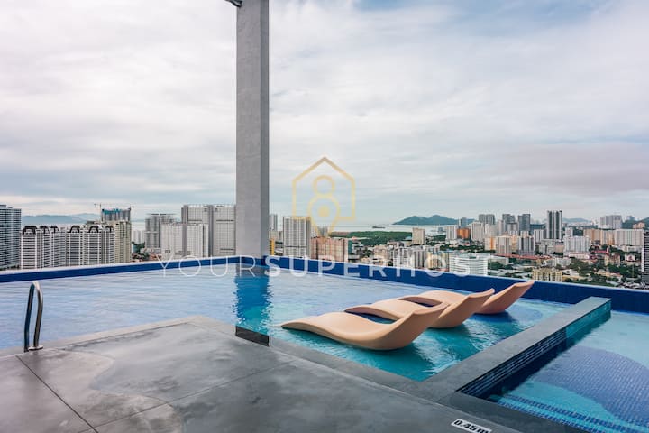 10% Off~ 2br@high Floor~jalan Macalister~sky Pool - Batu Ferringhi