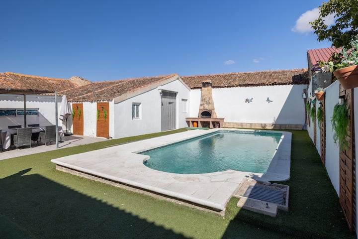 Villa Segovia L Private Pool L Cine L Bbq L 17px - Segovia