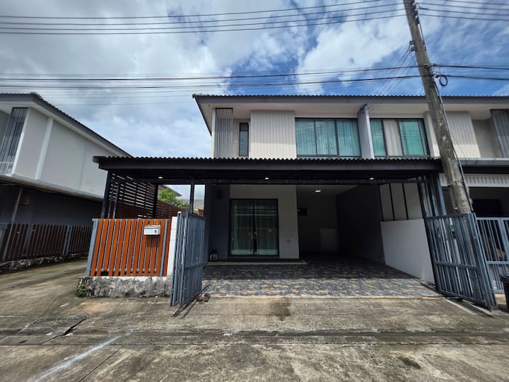 3 Bed Room House Near Patong - Phuket