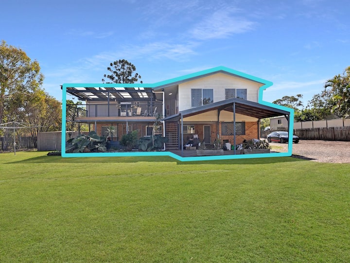Pool • Pet Friendly • 8 Bed • 14 People • 1 Acre - Hervey Bay