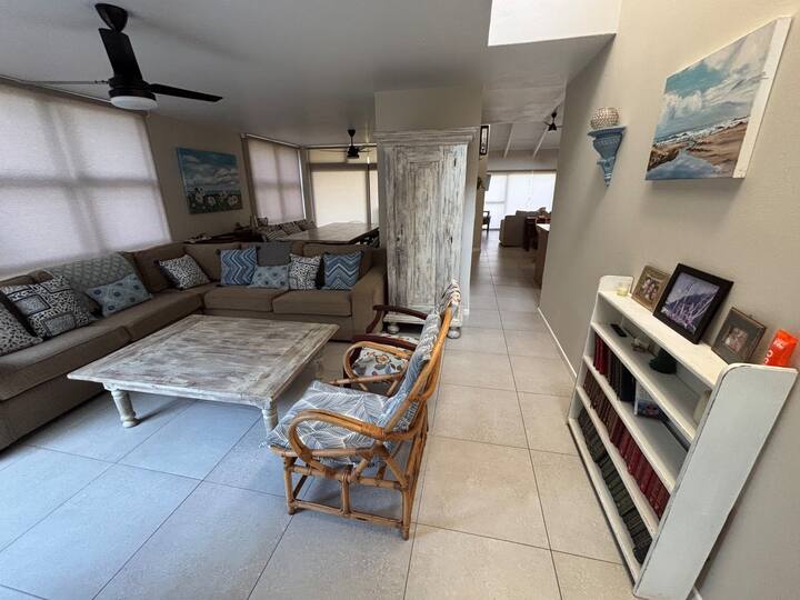 Ocean Gate House - Port Edward