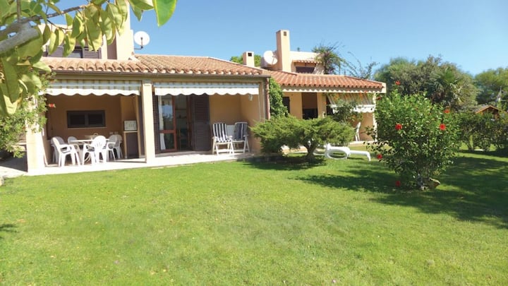 Mia Mare – A 80m Dal Mare, Relax E Comfort - Costa Rei