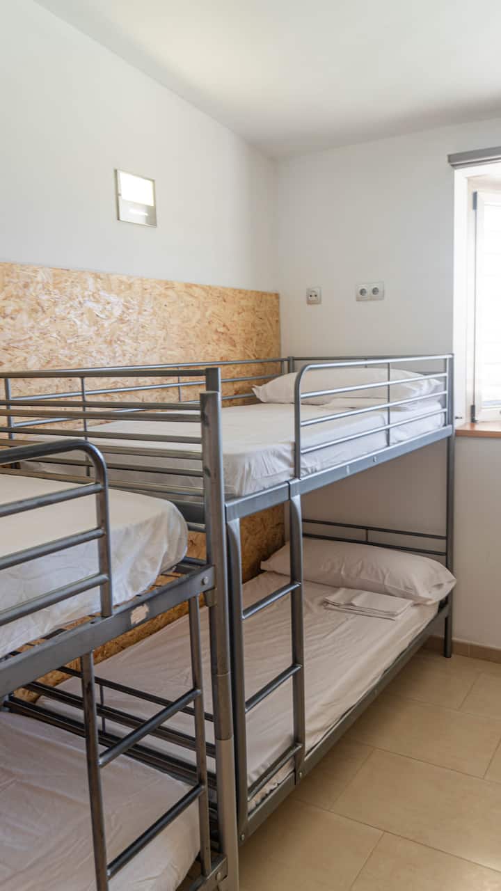 Cama En Habitación Compartida-albergue Las Salinas - Pilar de la Horadada
