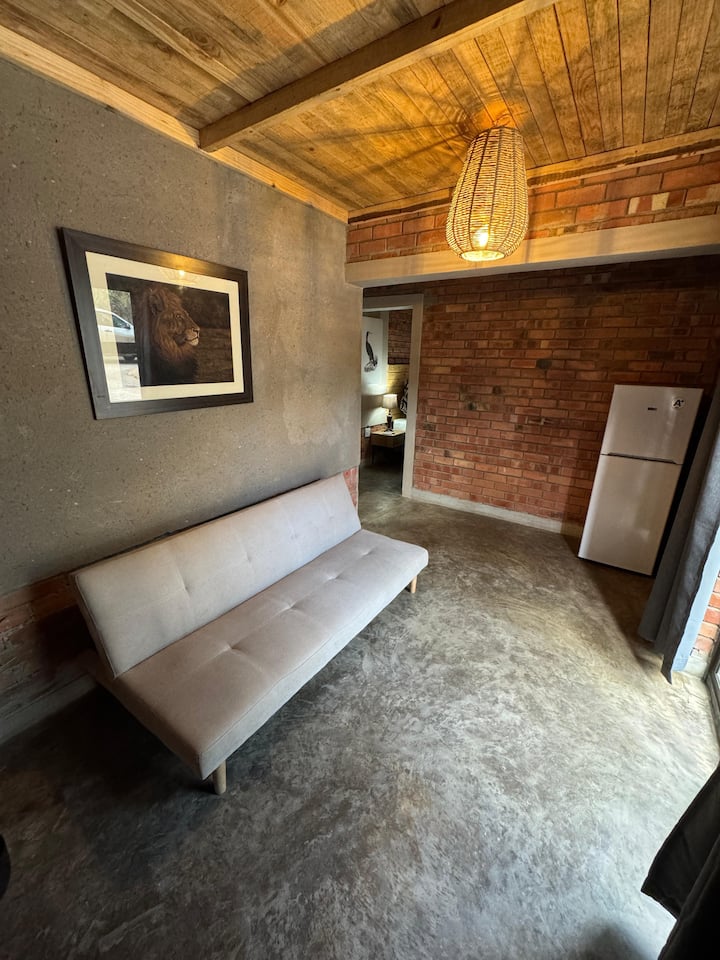 Singwe Bush Villa - Marloth Park