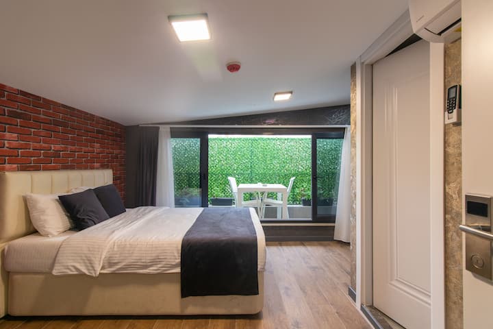 Bright & Stylish Room In The Heart Of Maltepe - Prinseneilanden