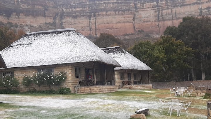 Lesoba Guest Farm Chalet 3 - Fouriesburg