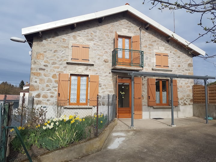 Gîte De Sauviat
Entre Thiers Et Ambert - ibis Budget Thiers