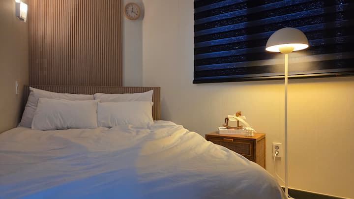 [이안]406,성심당486m,야구장차량5분,대흥동,선화동,출장,실습 숙소,2박이상10%할인 - Daejeon