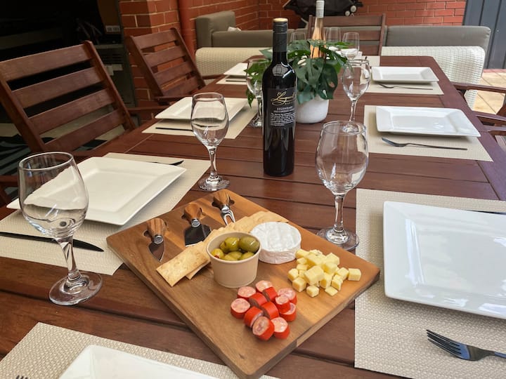 Glenelg North Beach Side Bliss - Glenelg