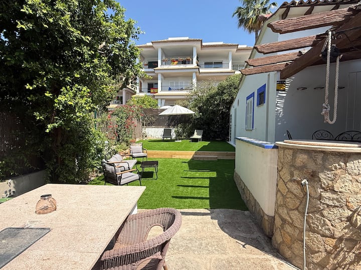 Casa Con Jardín En Portals Nous - Palma Nova