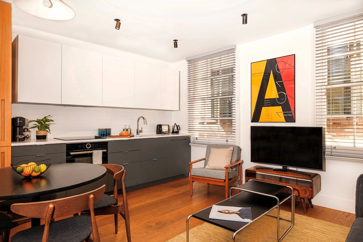 The Marlo | One Bedroom Apartment - Airbnb