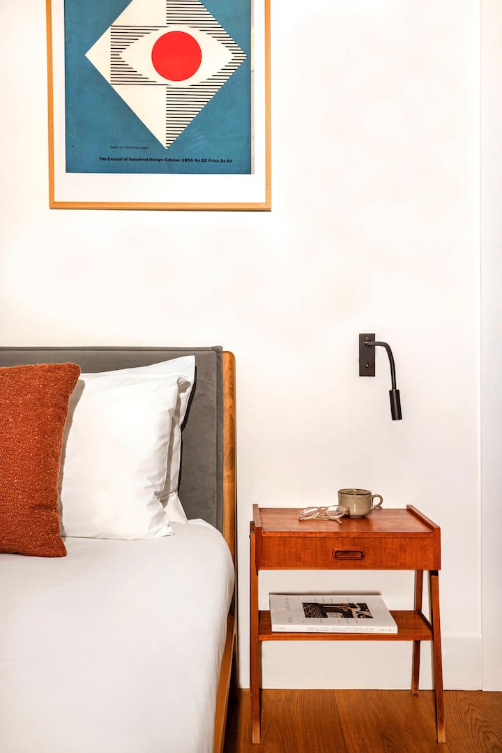 The Marlo | One Bedroom Apartment - Airbnb