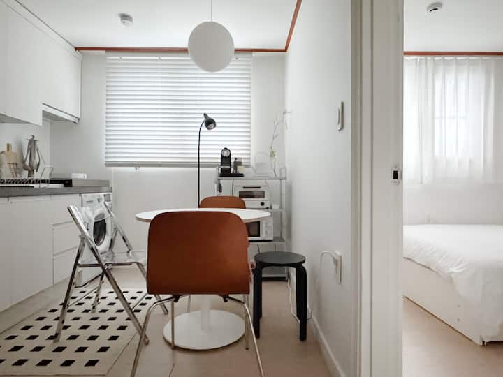 [4월빈자리특가]구의역 7분•강남•성수•건대•롯데타워•명동 | 무료짐보관 - Corée du Sud