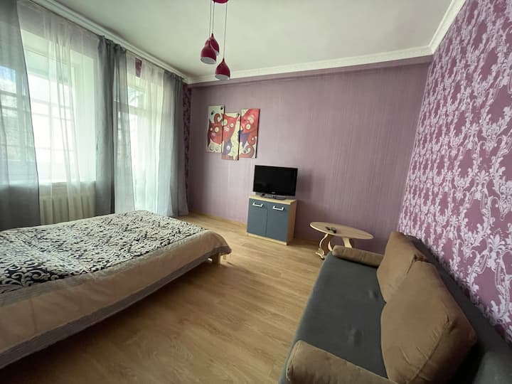 1-кімн, в центрі для 4-х осіб - Чернигов