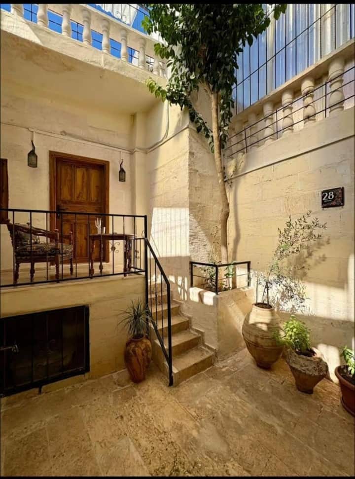 Traditional Courtyard Stone Mansion - Şanlıurfa