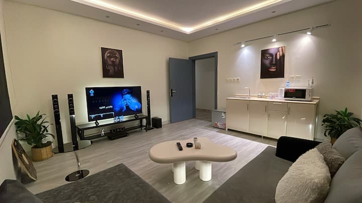 شقة عصرية وفخمة ايجار يومي - استمتع بإقامة مميزة - Medina