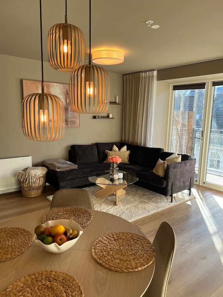 Moderne Sentrumsnær Leilighet- Rett Ved Sjøen - Bergen