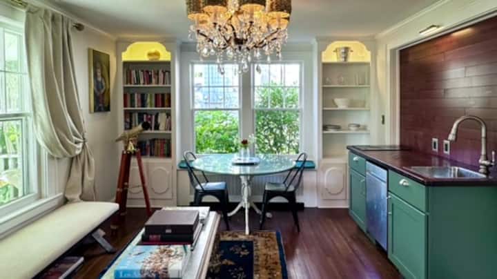 1920's Townhouse In Downtown New Canaan - New Canaan, CT