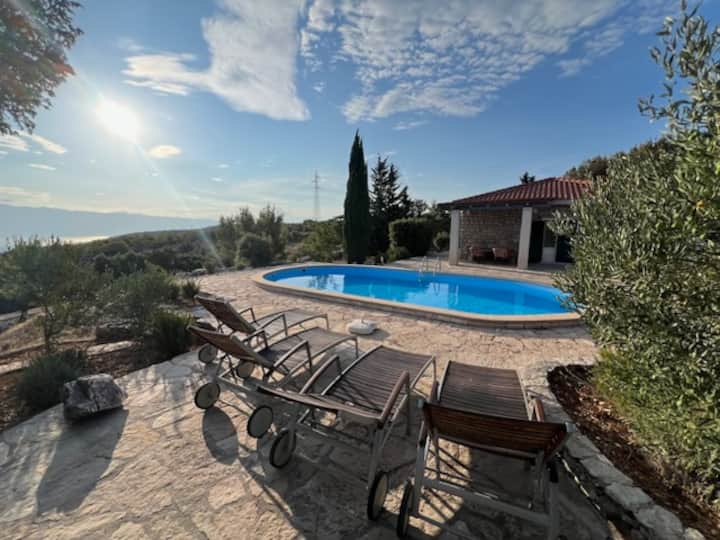 Villa Kot Kriza - Bol