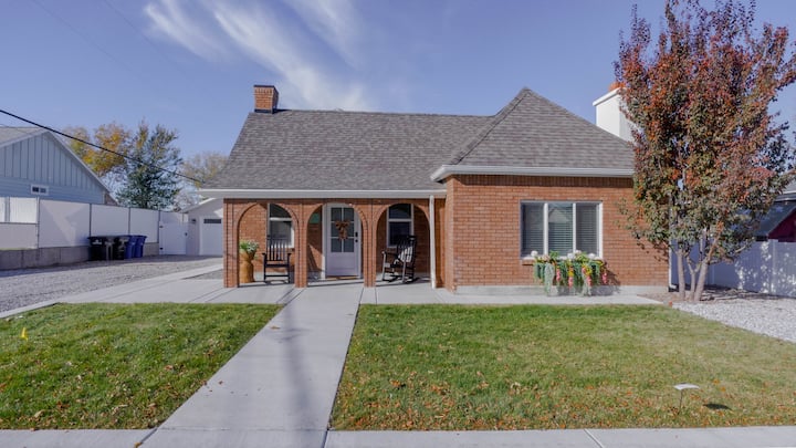 Cozy Cottage In Utah - Springville, UT