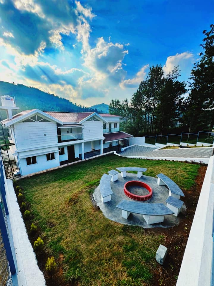 Premium Room - Kotagiri