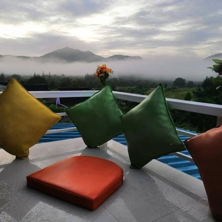 บ้านแพร่ | Ingmhok Suanphueng Resort - Suan Phueng District