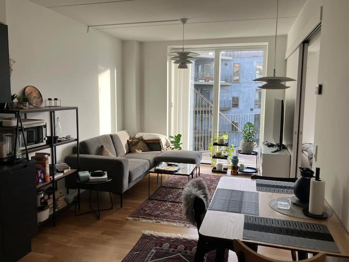 Bright Modern Oasis With Sunny Balcony – Aarhus Ø - Aarhus