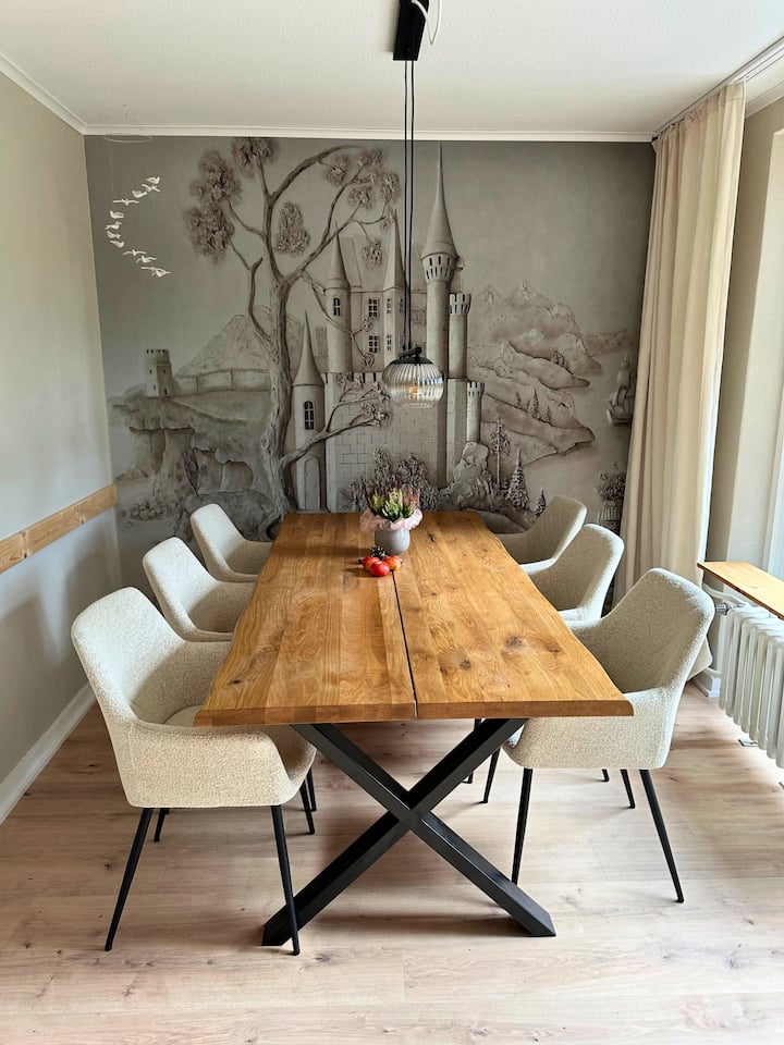 Familienfreundliche Ferienwohnung
Aschenputtel - Cassel, Allemagne