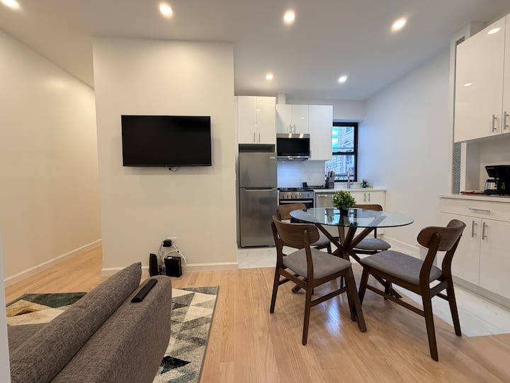 Exquisitely Renovated New 4br 1.5bath In Ft George - Hunts Point - Bronx NY