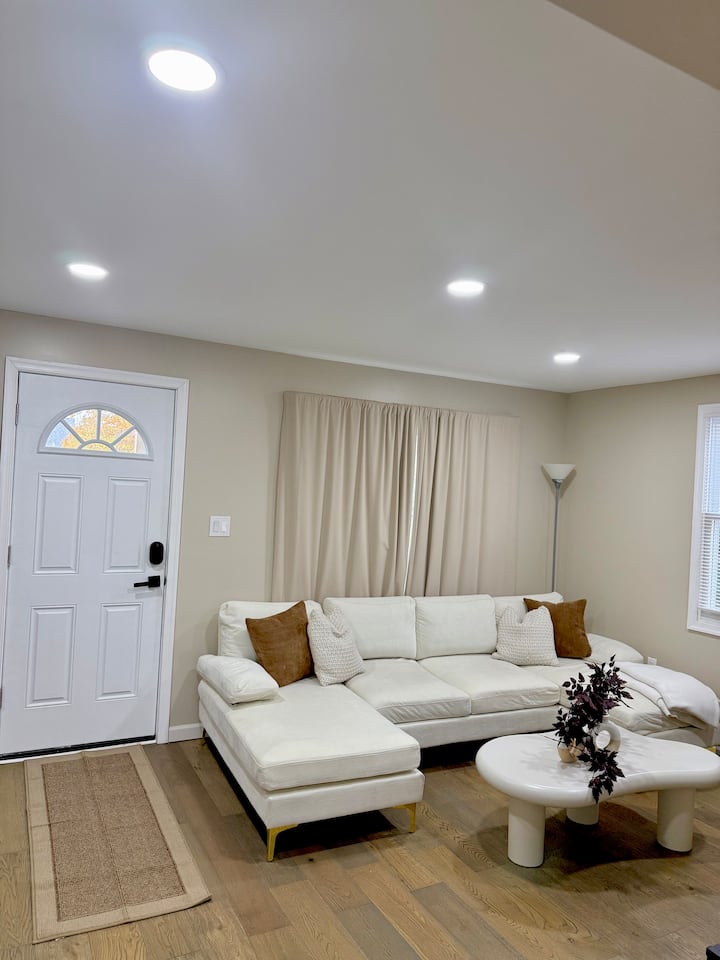 Modern House: Hiking, Fishing, Mini Bar. King Bed - Frances Slocum State Park, Wyoming