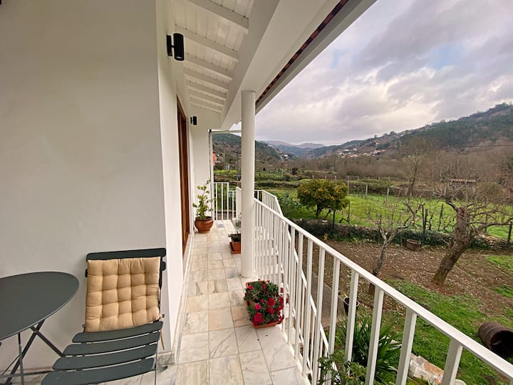 Casa De Campo No Rio Paiva -  Hostiva - Castro Daire