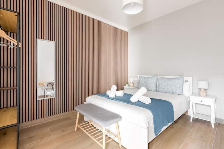 Casita Villaverde, Casa Con 2 Dormitorios Y Patio - Getafe