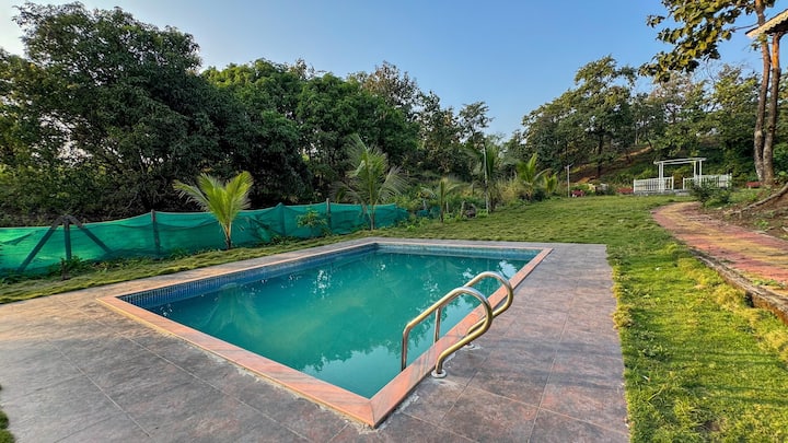 3 Cottages With Private Pool Facing Lake - Khopoli