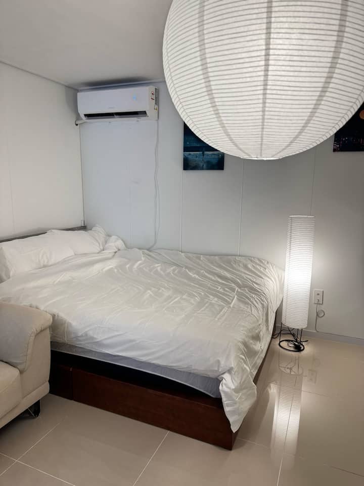 Stay 월광 N101 진주성 진양호공원 유등박물관 진주교대 진주보건대 경상대 진주법원 - Jinju-si