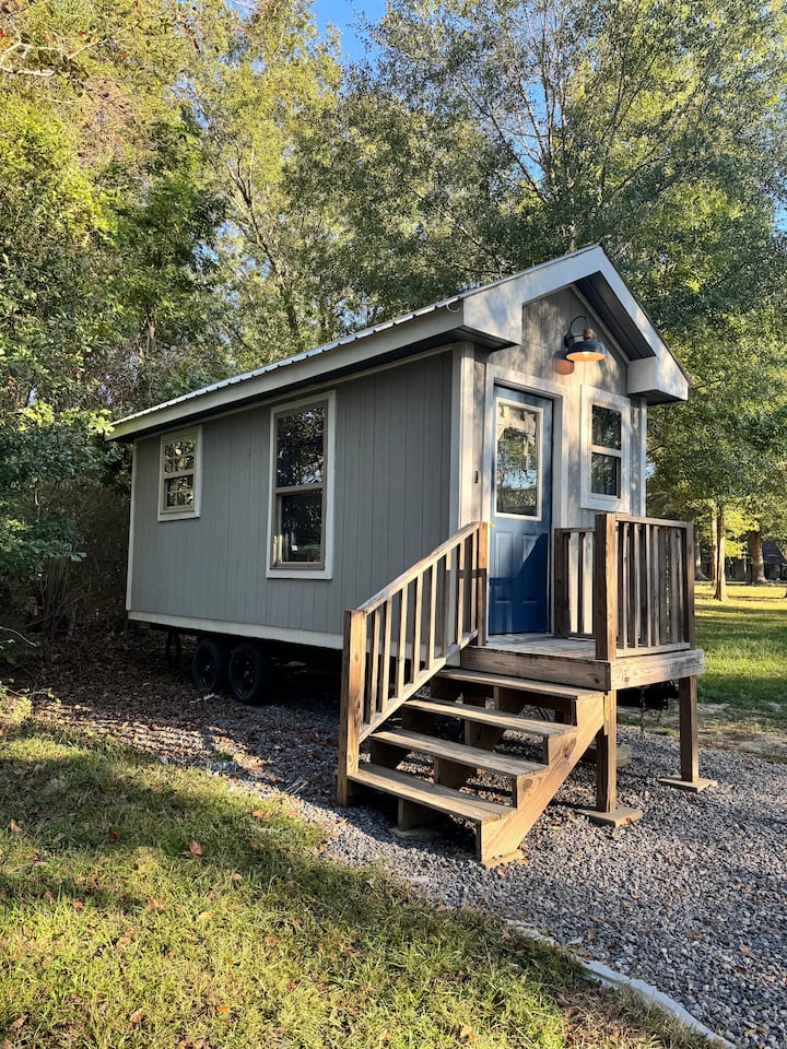 The Tiny Bee Hive +7 Mi To The Beach +10 Mins I10 - Gulfport, MS