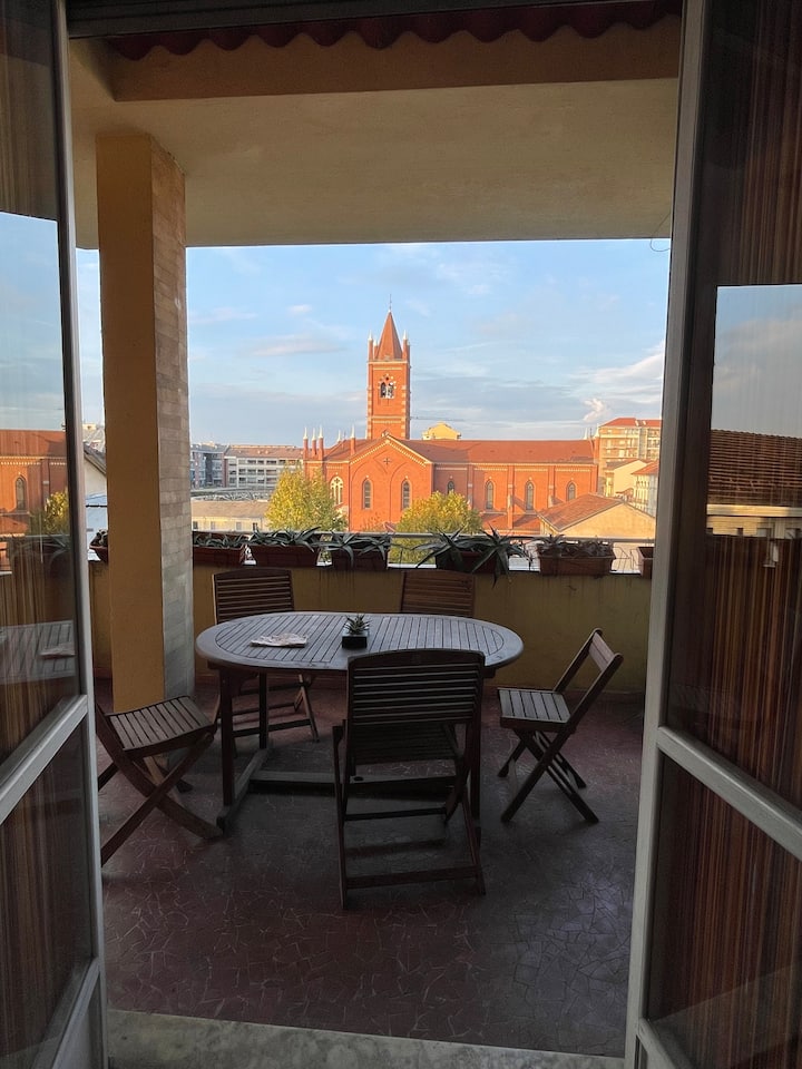 Luminoso Quadrilocale Con Ampio Terrazzo - Moncalieri