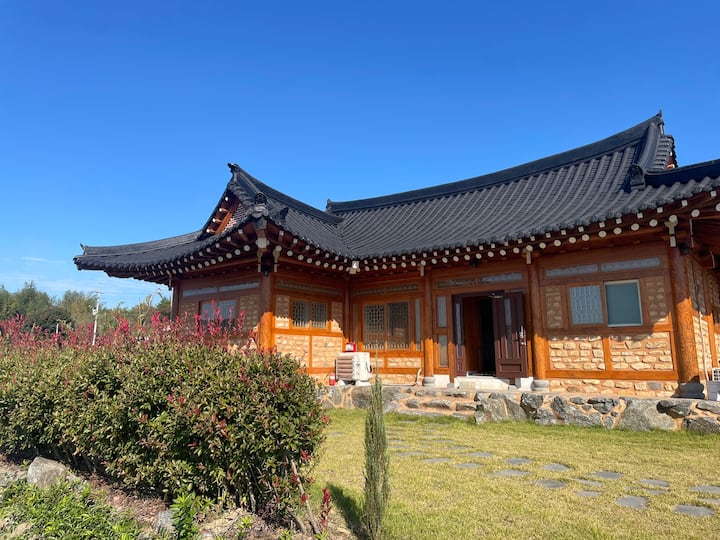 Sesimdang Hanok Stay - Suncheon-si