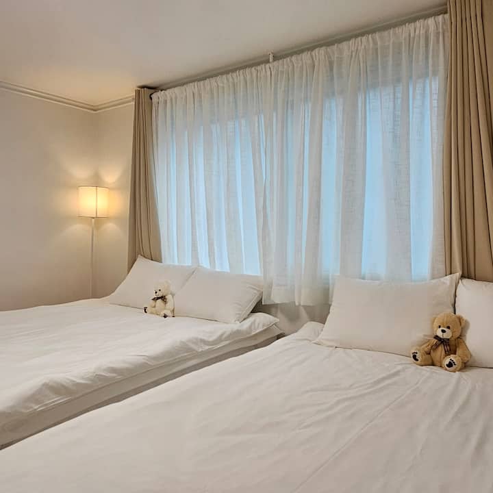 Walk To Gangnam & Yangjae | Airport Bus | 2br 3q - Seoul