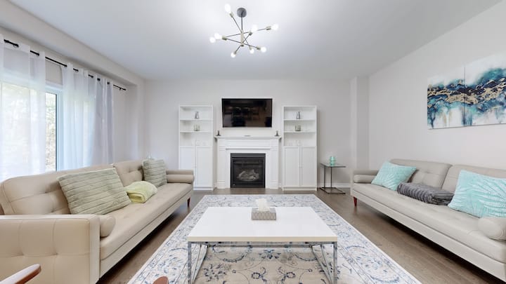 Spacious 4bed 4bath Luxury Getaway In Innisfil! - Innisfil
